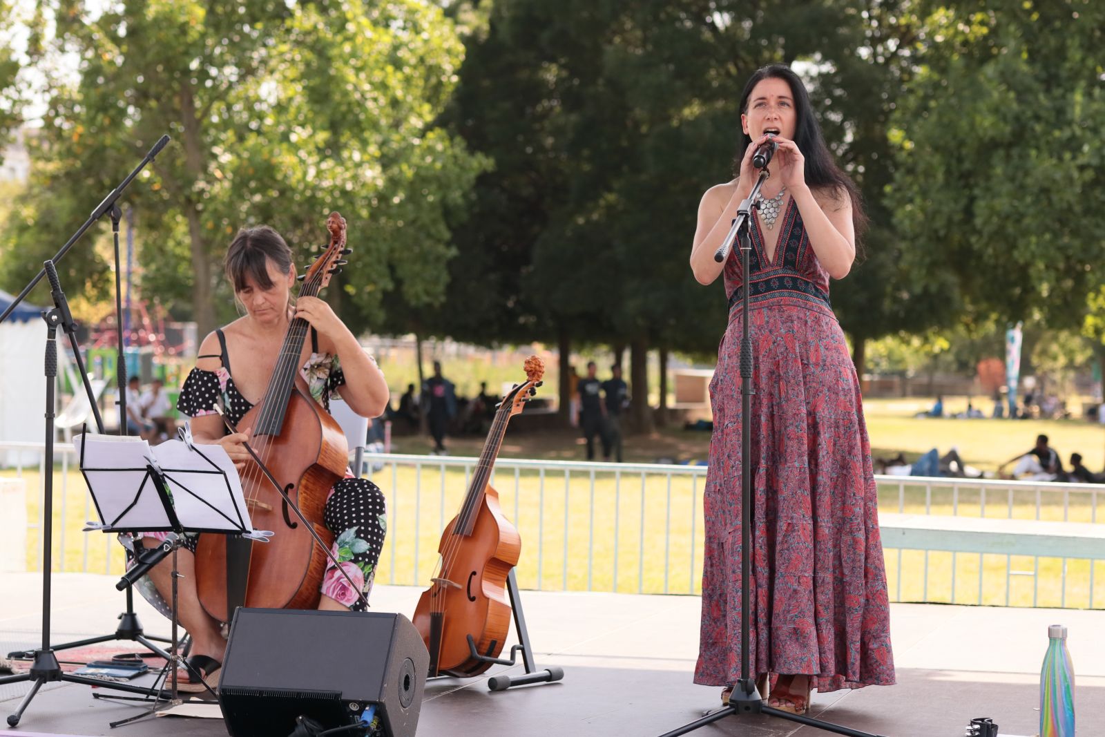 News about Dimitra Kontou, greek actress and singer in Paris